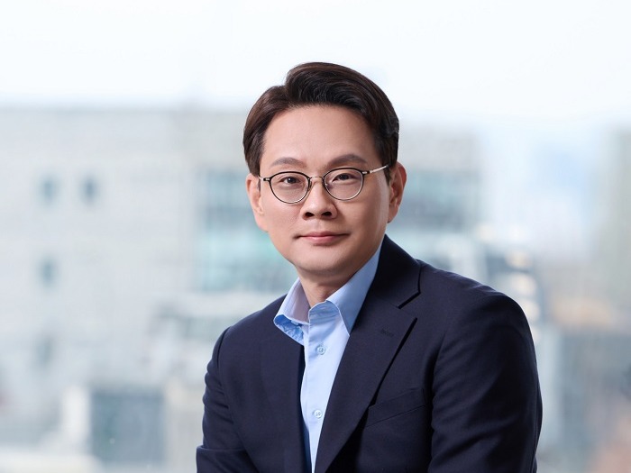 ‘붙이고 쪼개고’…방경만 KT&G 대표, 글로벌 리밸런싱 통했다